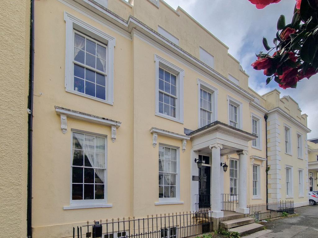 Apt 4 Maison Amb, St. Helier 2 bed apartment for sale - £475,000