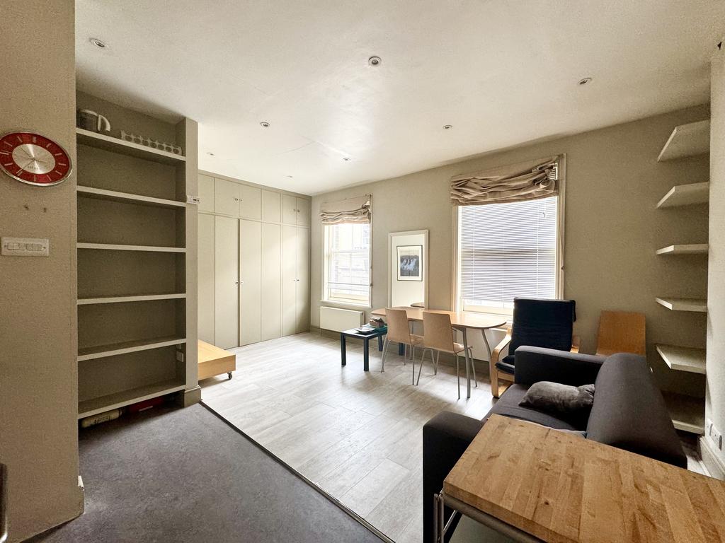 Hanson Street, London W1W Studio for sale - £420,000