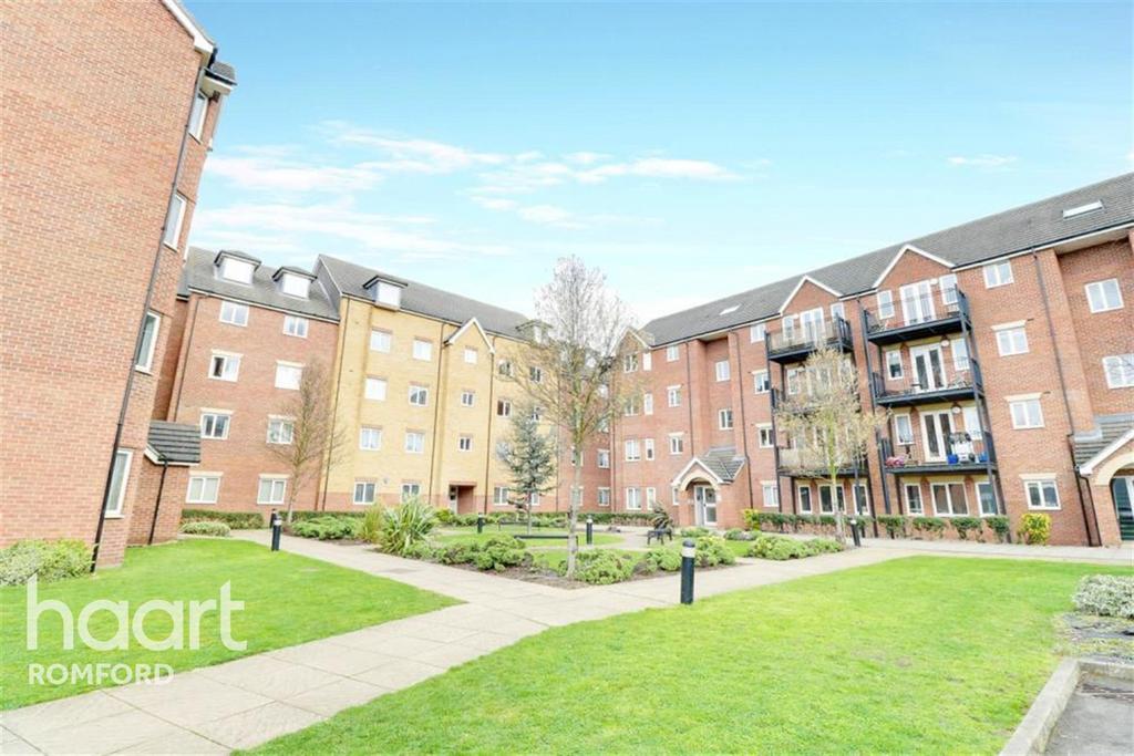 Omega Court - London Road - RM7 2 bed flat - £1,600 pcm (£369 pw)