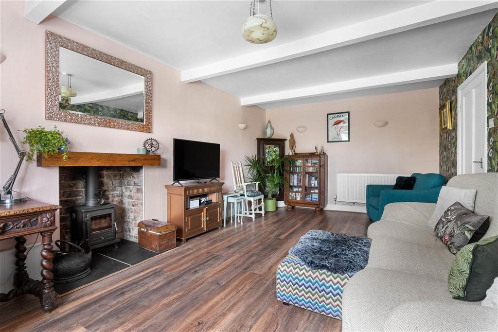 Darbys Green, Knightwick, Worcestershire 3 bed semi-detached house for ...