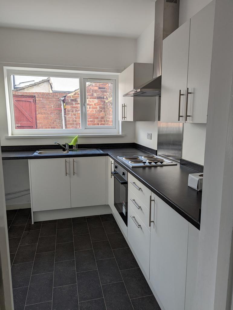 Union Street, Middlesbrough TS1 2 bed terraced house - £500 pcm (£115 pw)
