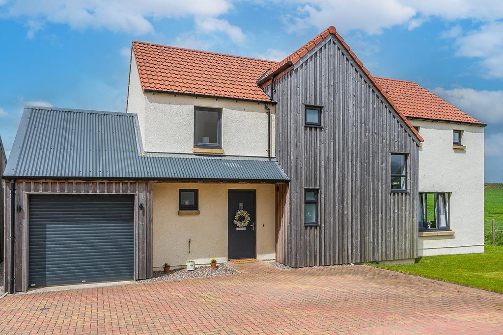 Milldeans Farm, Star, Glenrothes, KY7 4 bed detached house for sale - £ ...