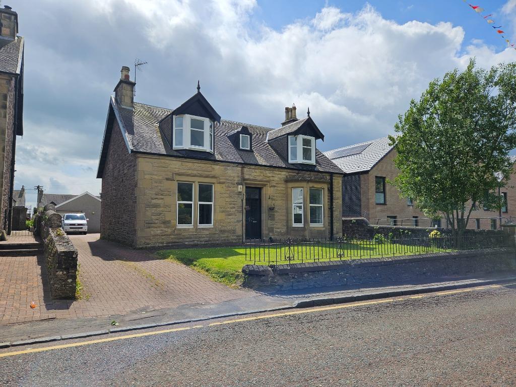 Hyndford Road, Lanark, South... 4 bed detached house - £1,750 pcm (£404 pw)