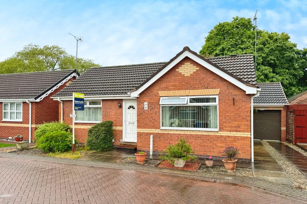 Loganberry Drive, Hull, East Riding... 2 bed detached bungalow for sale ...