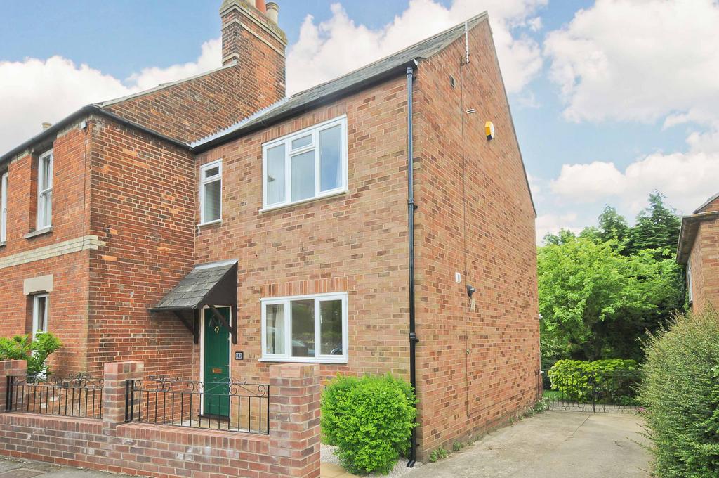 New Cross Road, Headington, OX3 8LP 2 bed semi-detached house - £1,750 ...