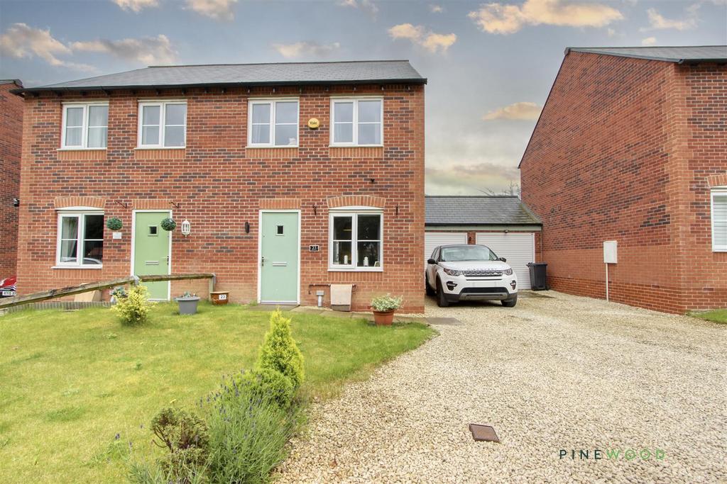 Model View, Worksop S80 3 bed semi-detached house for sale - £185,000