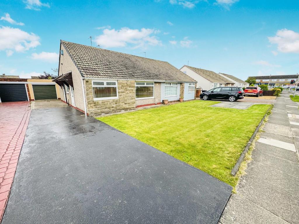 Truro Drive, Fens, Hartlepool 2 bed semi-detached bungalow for sale - £ ...