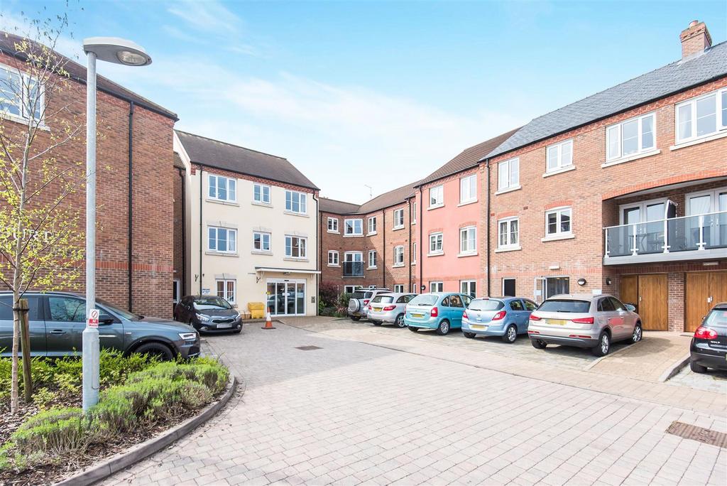 Talbot Court, Salop Street, Bridgnorth 1 bed apartment - £155,000