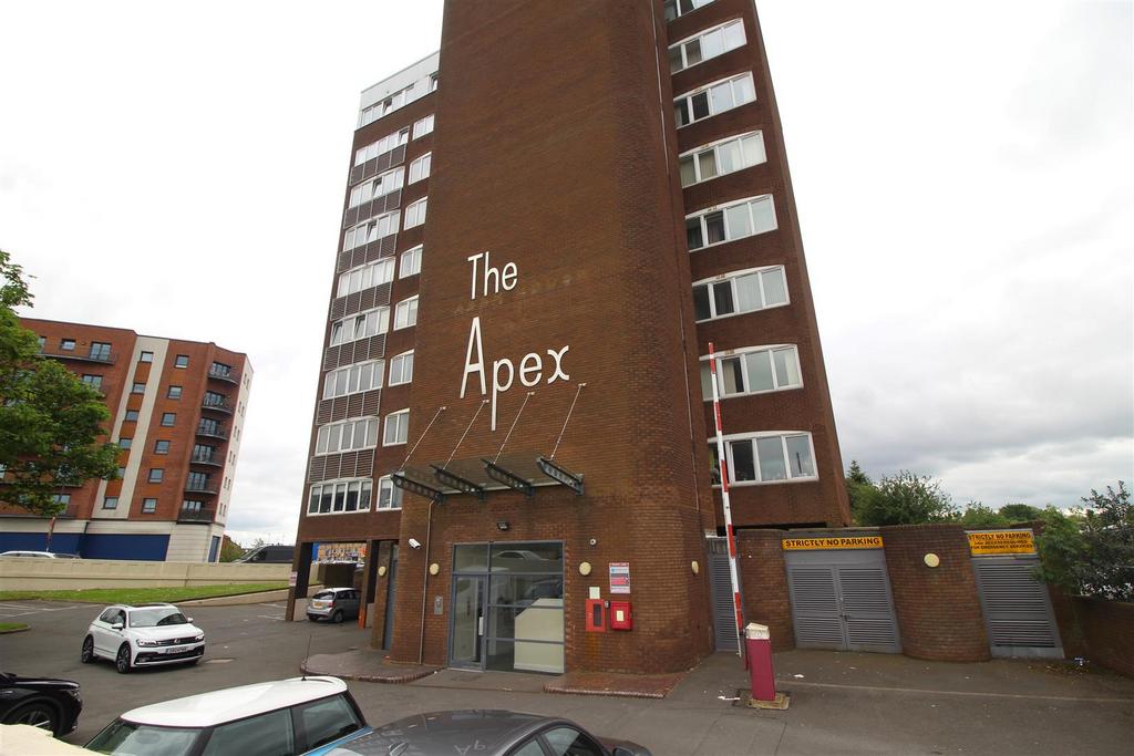 Apex House, Oundle Road, Peterborough 2 bed apartment for sale - £125,000