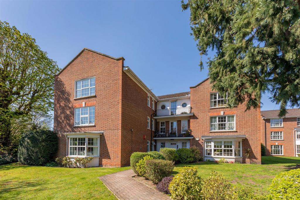 Phyllis Court Drive, Henley-On-Thames... 2 bed flat - £865,000