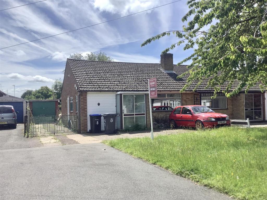 Markham Close, Duston 2 bed semi-detached bungalow - £230,000