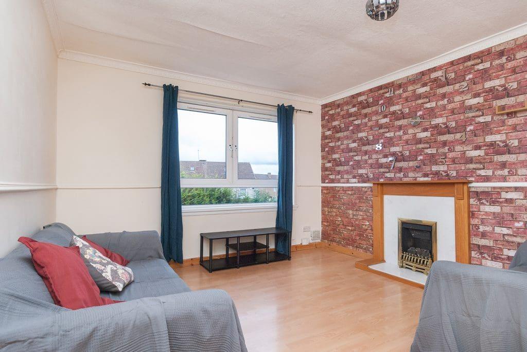 2325L Redhall Grove, Edinburgh, EH14 2DU 3 bed flat - £1,300 pcm (£300 pw)