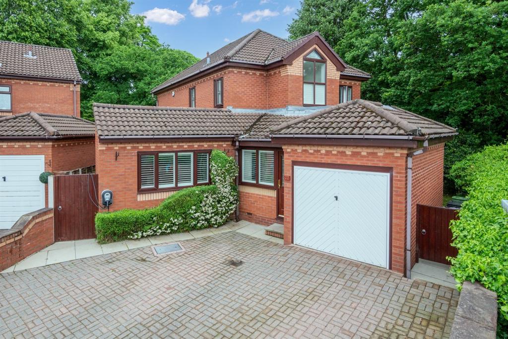 Comber Way, Knutsford 4 bed detached house - £700,000