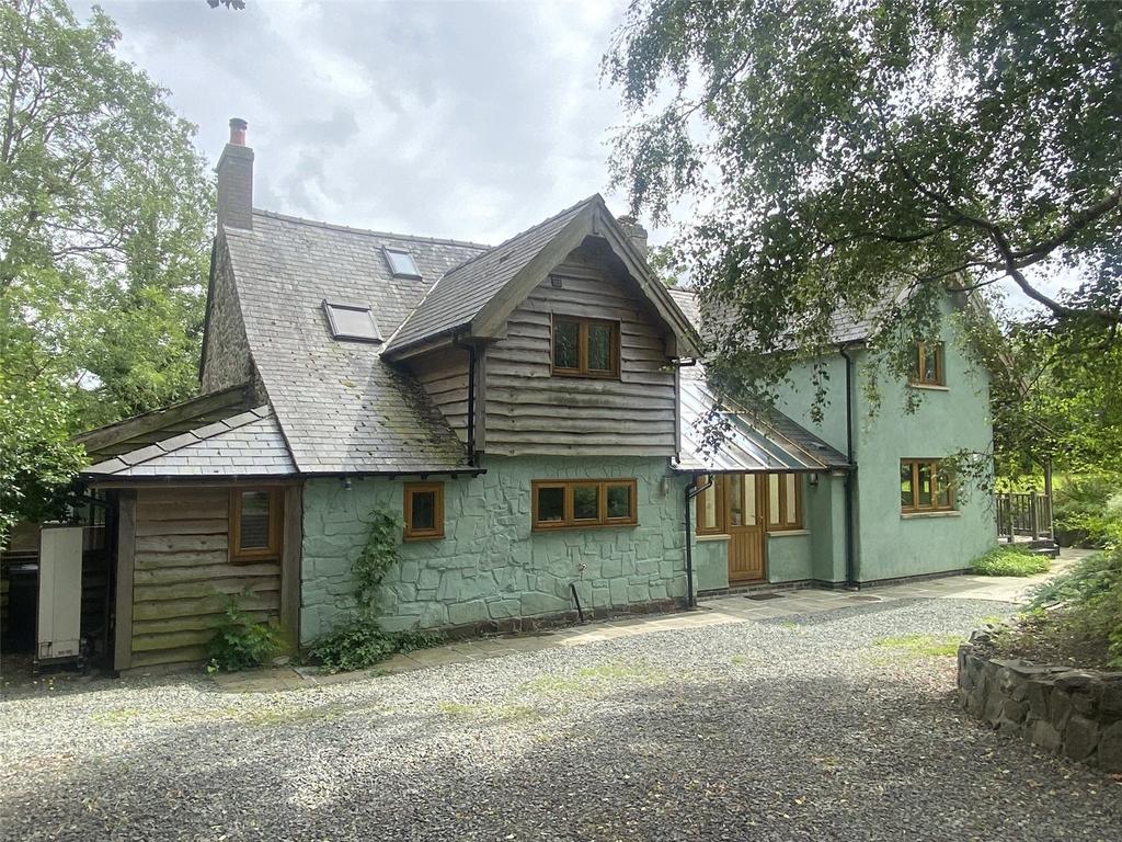 Llanfechain, Powys, SY22 4 bed detached house - £1,500 pcm (£346 pw)