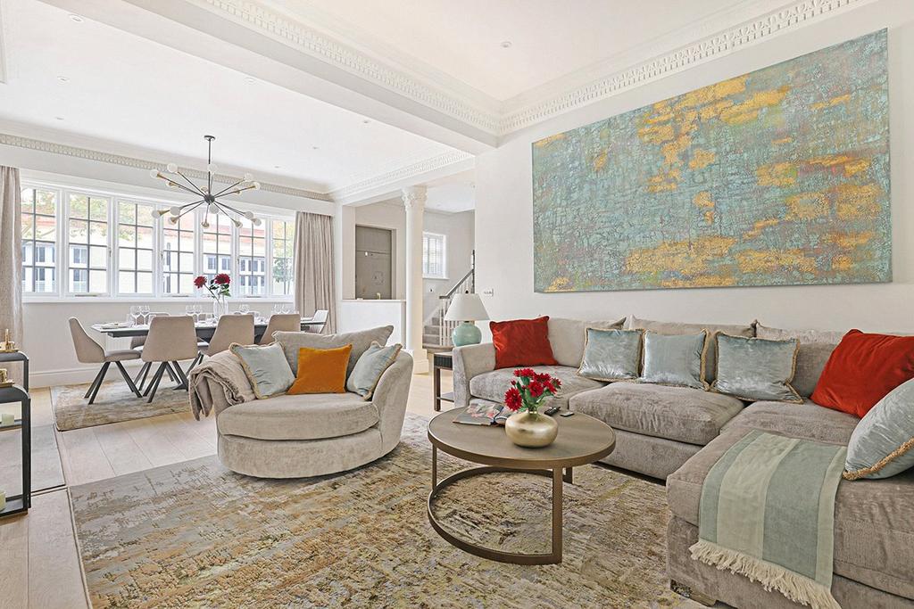 Dilke Street, Chelsea, London, SW3 4 bed terraced house - £11,917 pcm ...