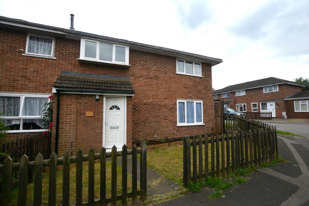 Greenlaw Place, Milton Keynes MK3 3 bed semi-detached house to rent - £ ...