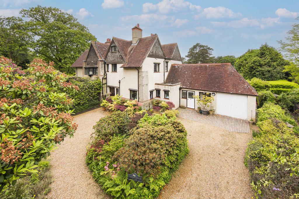 Rannoch Road, Crowborough 4 bed house - £850,000
