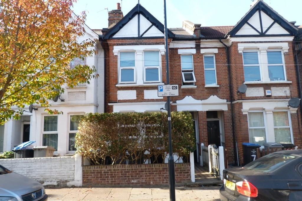 Windsor Road, Willesden, NW2 2 bed flat - £1,950 pcm (£450 pw)