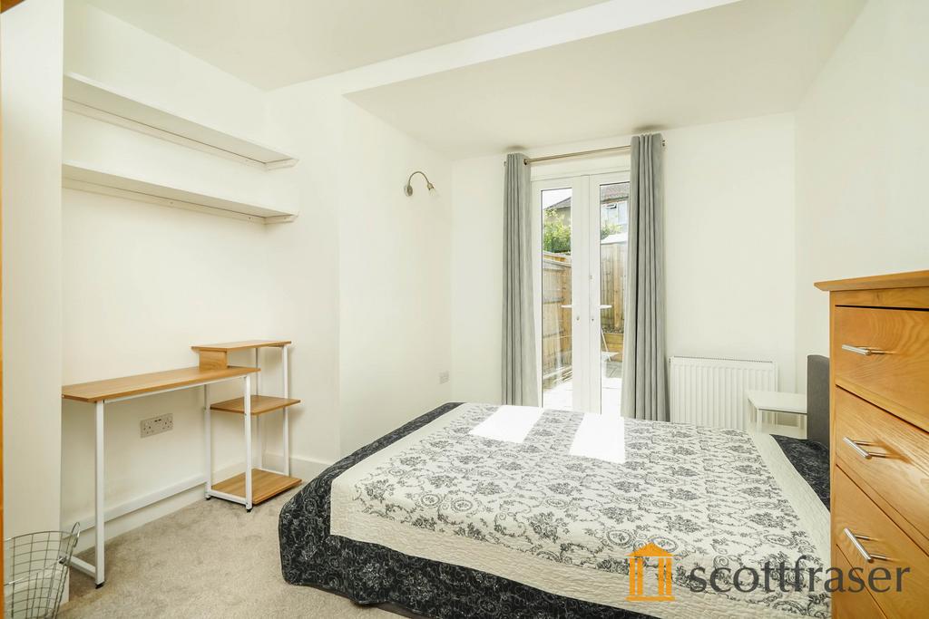 Colterne Close, Headington, OX3 0BA 1 bed in a house share - £950 pcm ...
