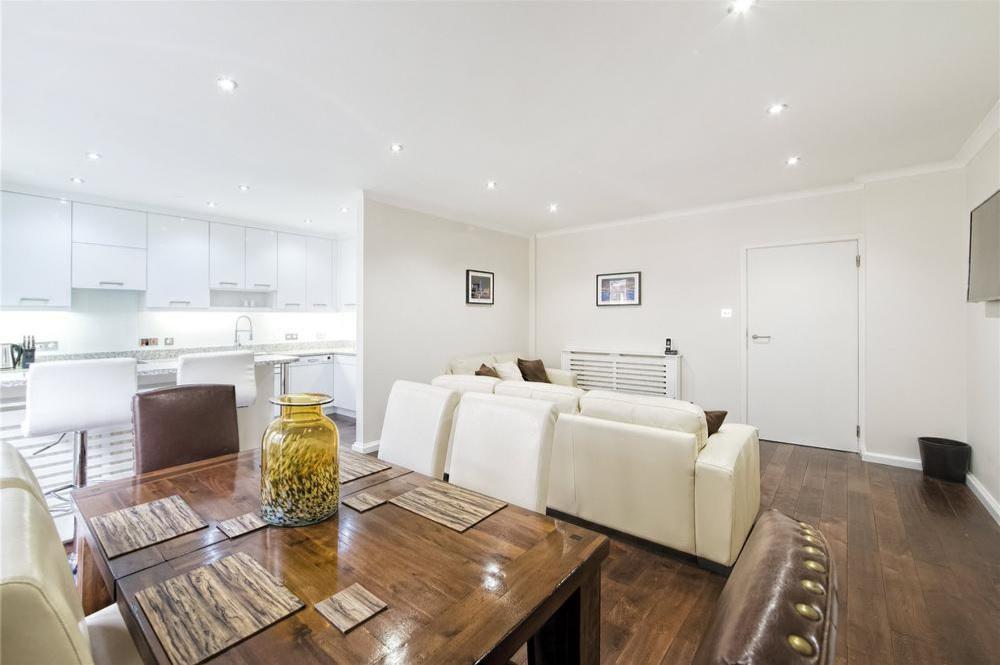 Greycoat Street, Westminster, London... 2 bed flat - £974,000