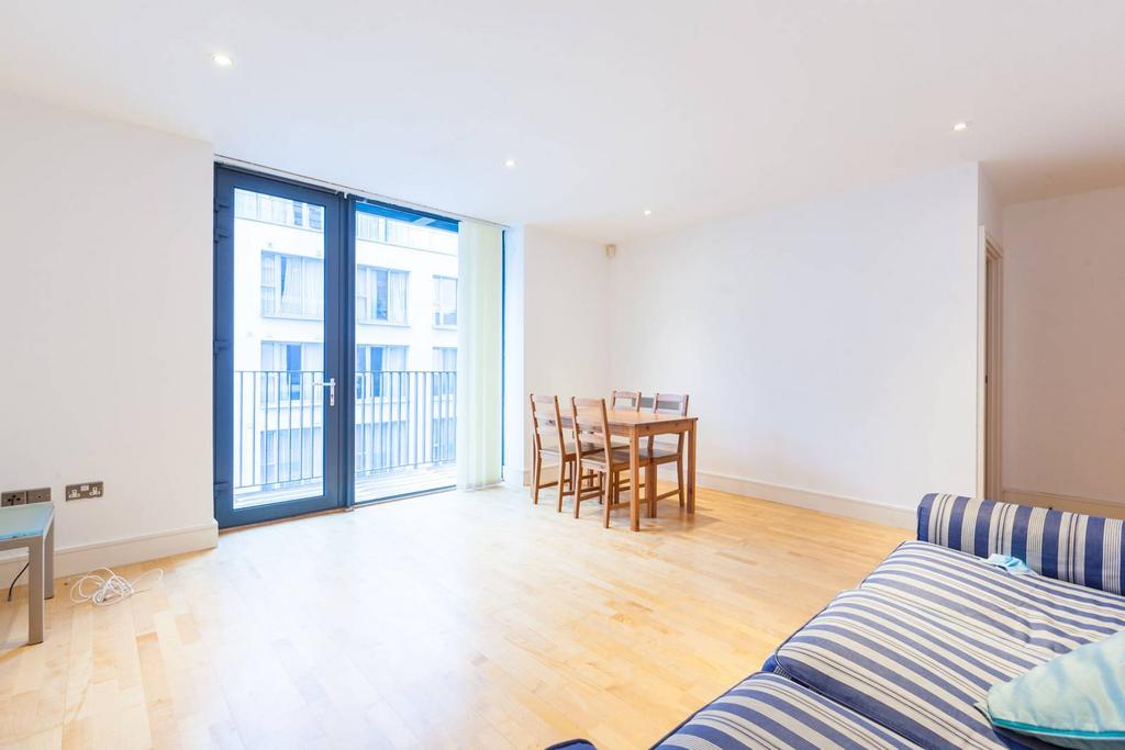 City Walk, London Bridge, London, SE1 2 bed flat - £2,800 pcm (£646 pw)