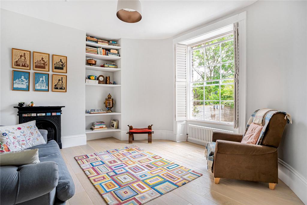 Clapton Square, Hackney E5 3 bed apartment - £875,000