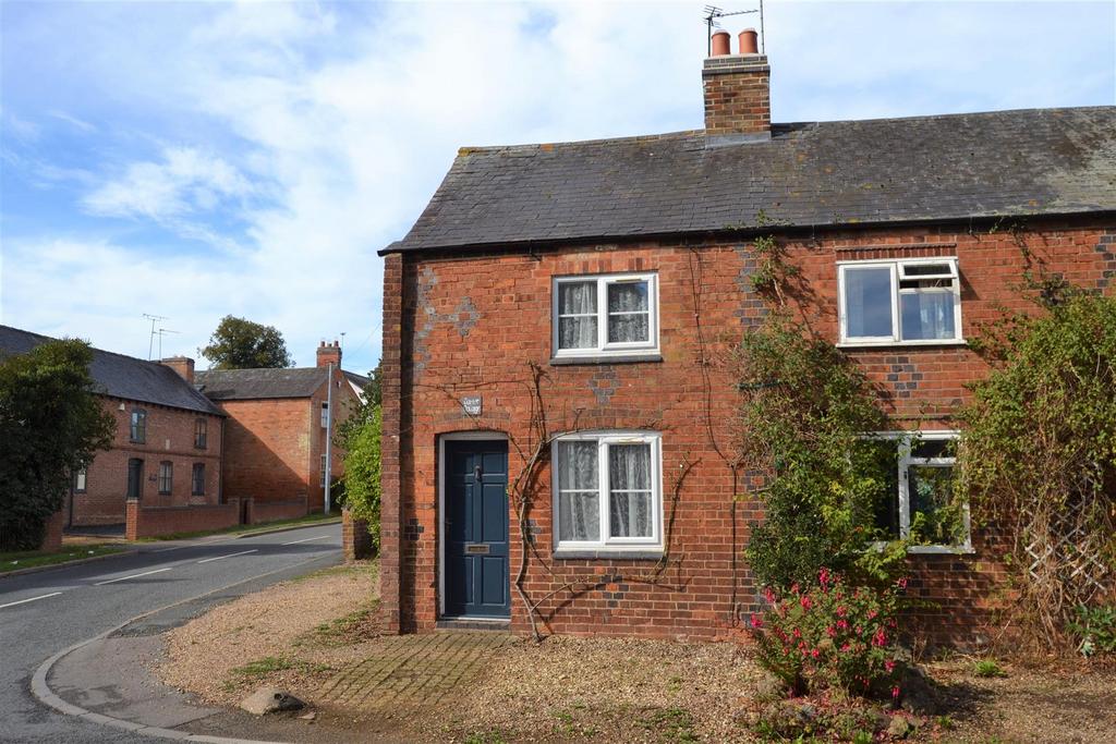 Saddington Road, Mowsley 2 bed cottage - £725 pcm (£167 pw)