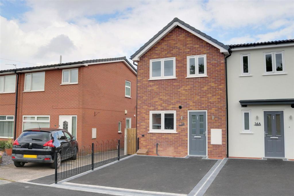 Wordsworth Way, Alsager 3 bed end of terrace house for sale - £229,950