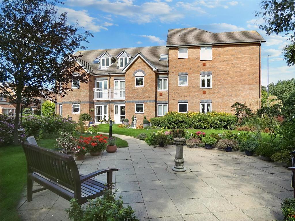 Grangeside Court, Preston Grange 2 bed retirement property - £125,000