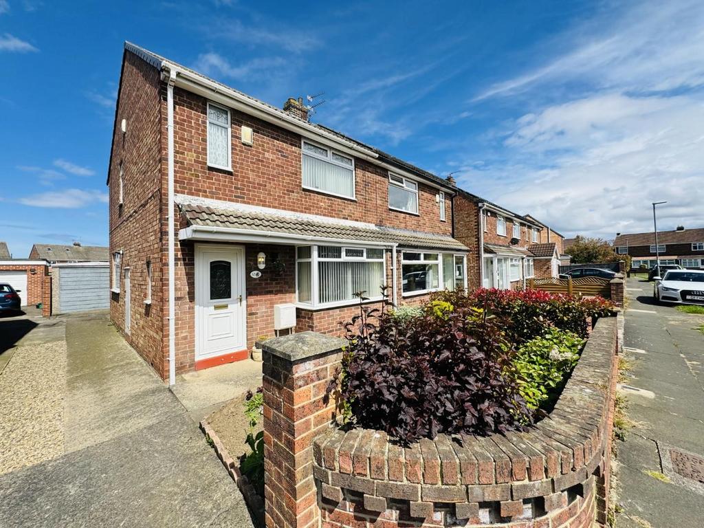 Paignton Drive, Hartlepool 3 bed semi-detached house - £140,000
