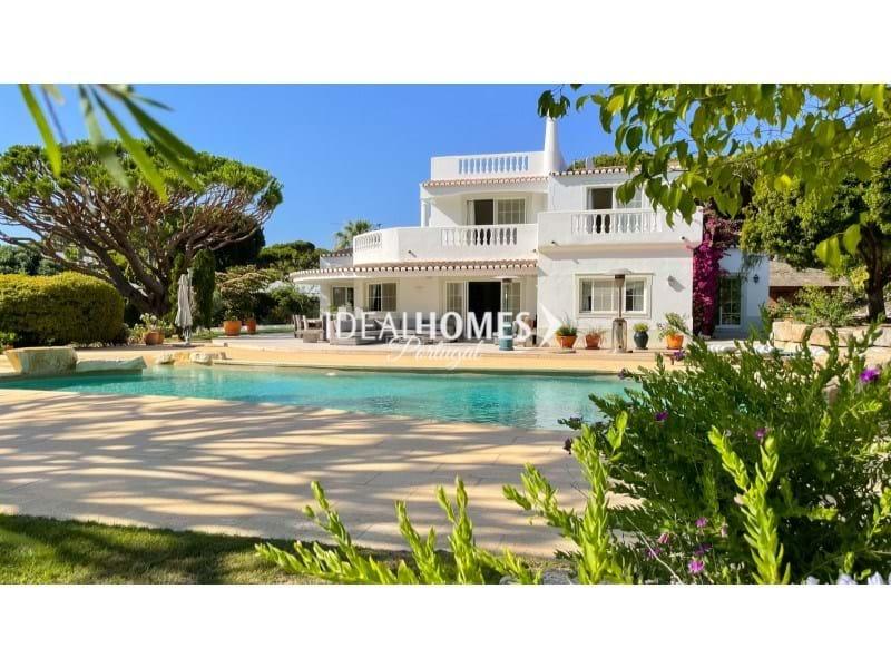 Almancil, Algarve 3 bed villa - £5,088,080* (€5,950,000)