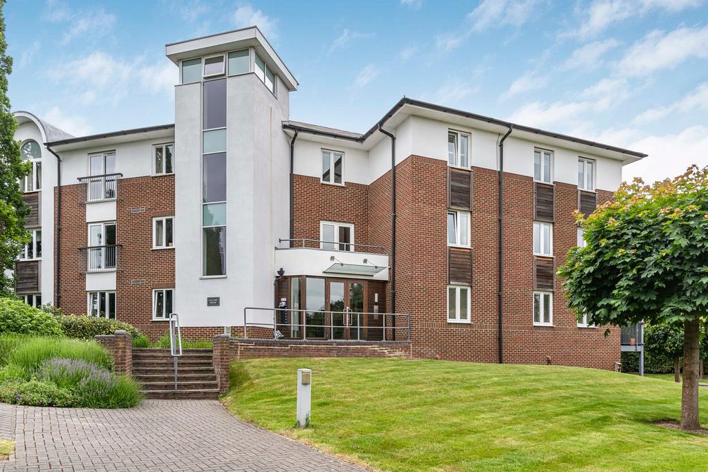 Gallery House, Copers Cope Road... 3 bed apartment for sale - £730,000