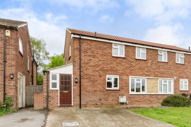 Rickyard, Guildford GU2 4 bed semi-detached house - £2,500 pcm (£577 pw)