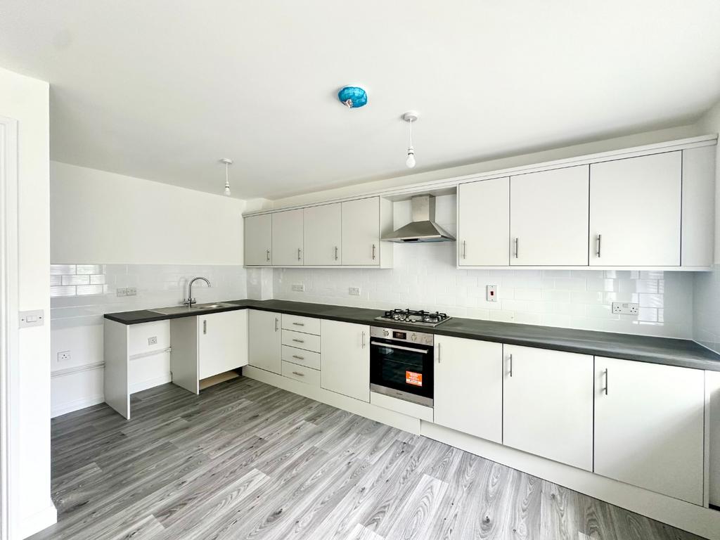 Munnmoore Close, Kegworth, DE74 2DG 3 bed semi-detached house - £1,250 ...