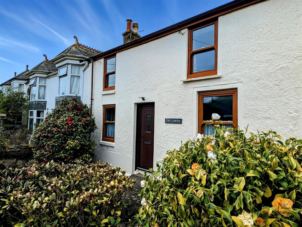 Lafrowda Terrace, Penzance TR19 2 bed terraced house for sale - £310,000