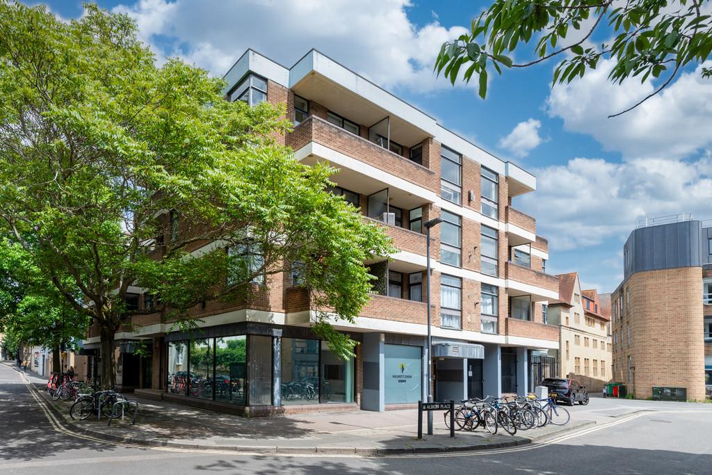 Staincross House, Albion Place 1 bed apartment for sale - £280,000