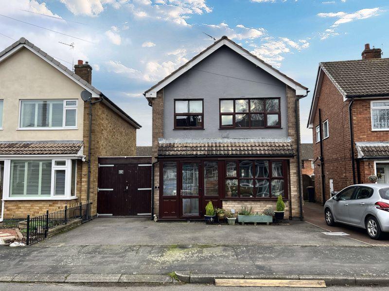 Gillamore Drive, Coalville LE67 3 bed detached house - £269,500