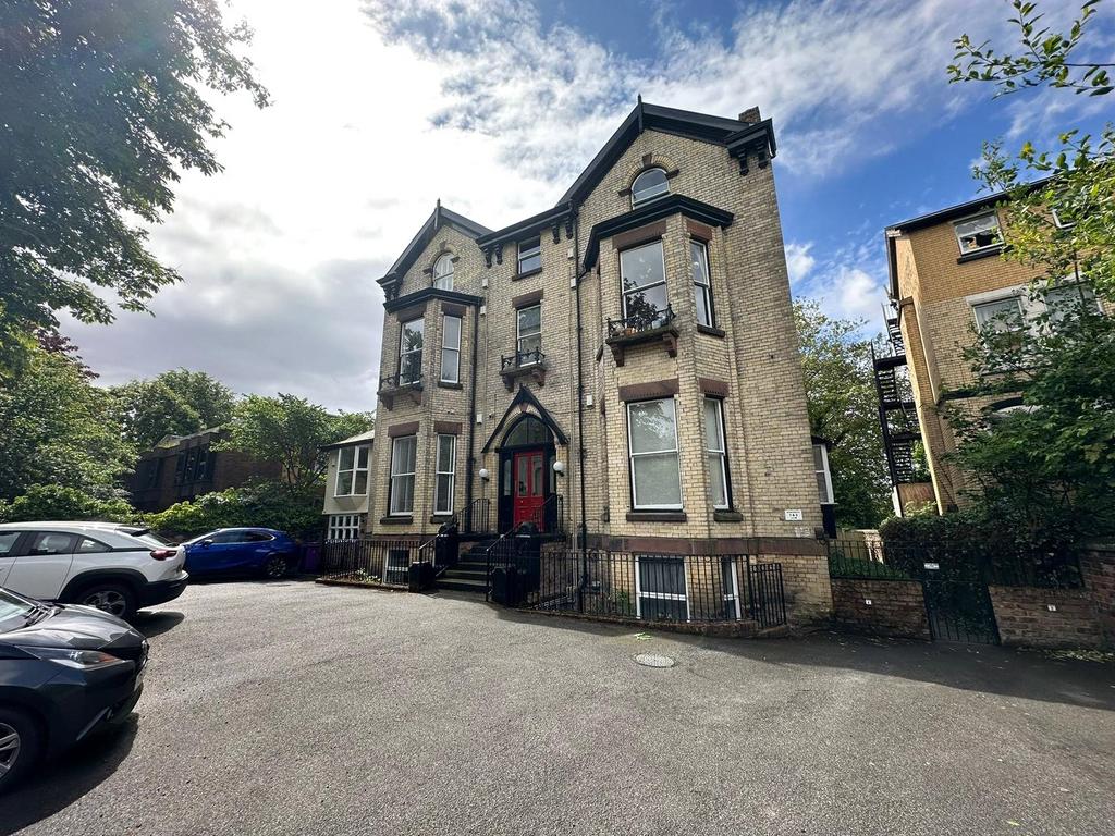 Alexandra Drive, Aigburth, Liverpool... 2 bed apartment for sale - £200,000