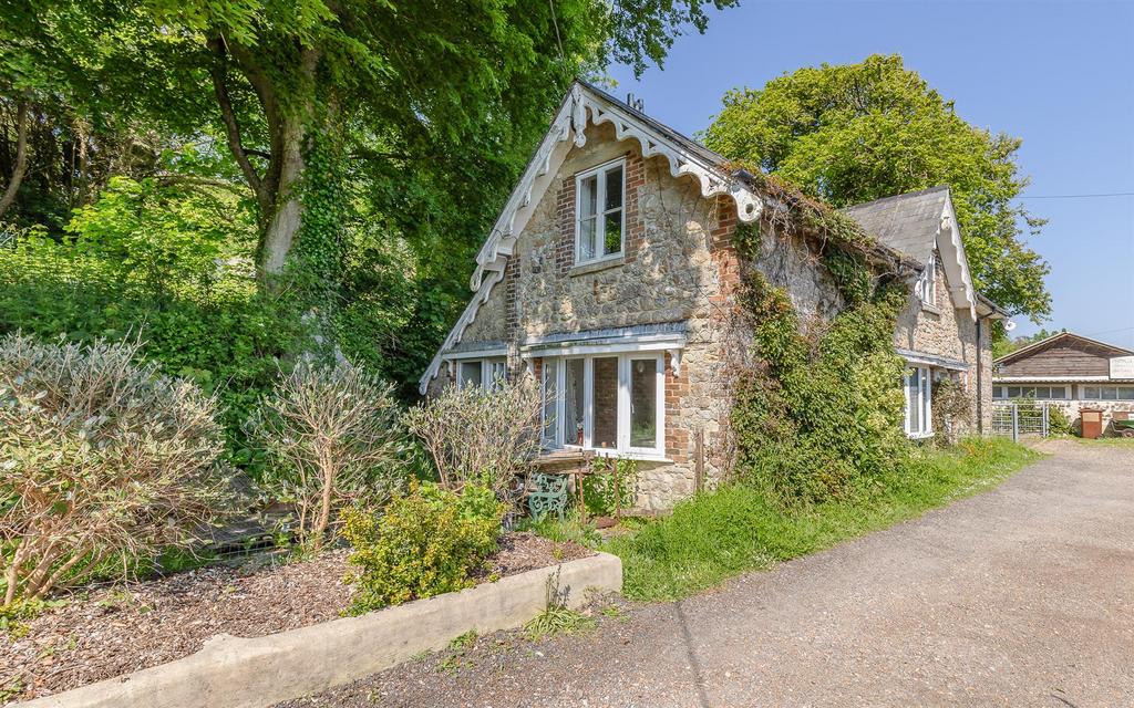Niton Undercliff, Isle of WIght 4 bed house for sale - £395,000