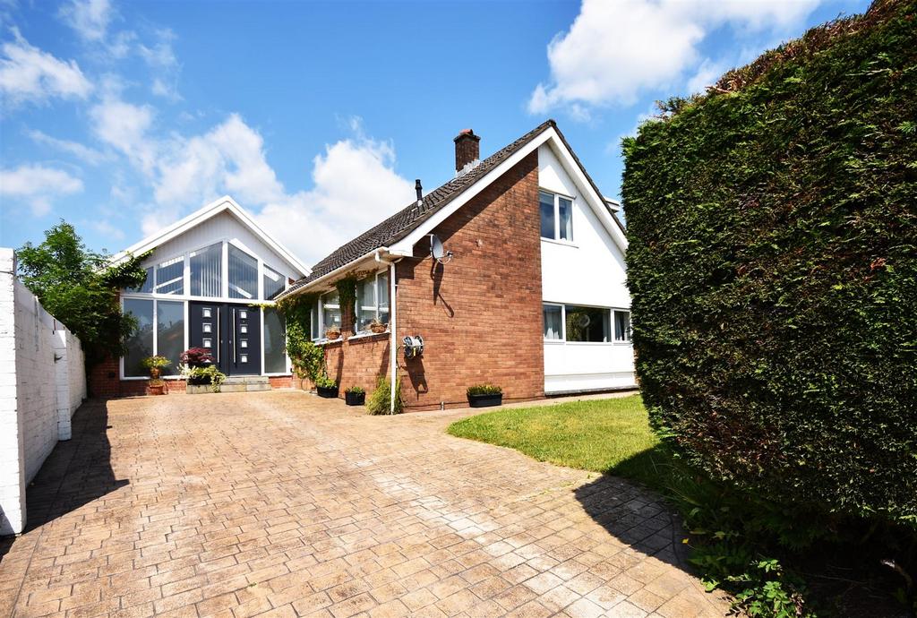 Hendrefoilan Avenue, Sketty, Swansea 5 bed detached house - £465,000
