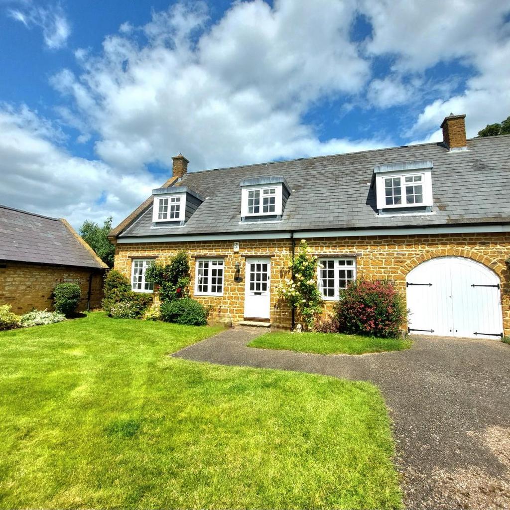 Church Way, Ecton, Northamptonshire NN6 4 bed semi-detached house - £ ...