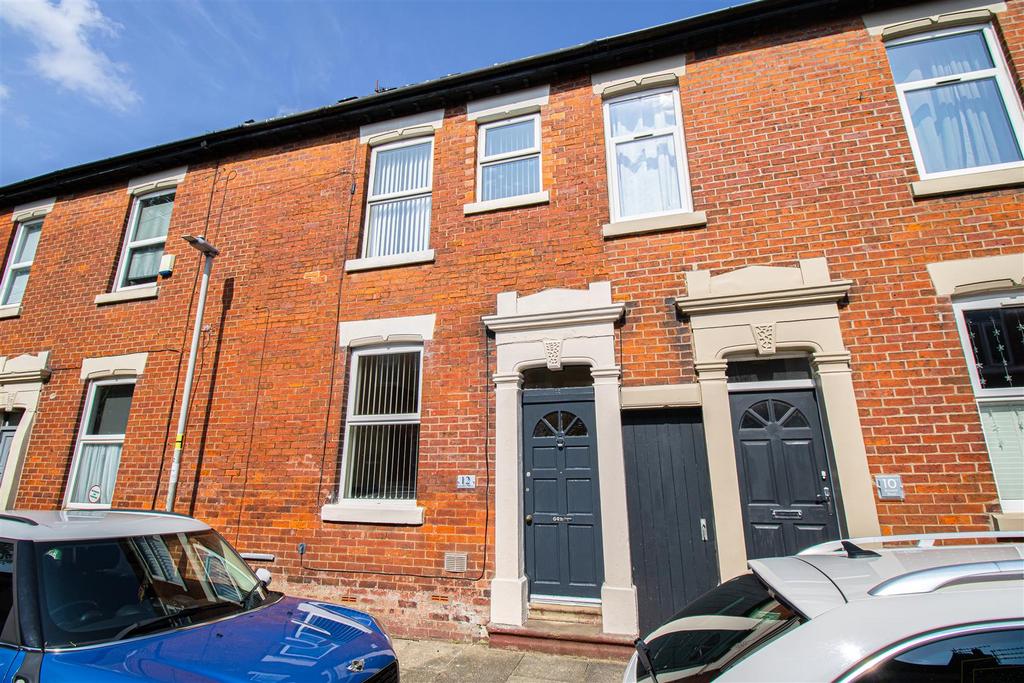 3-Bed Terraced House for Sale on... 3 bed terraced house - £120,000