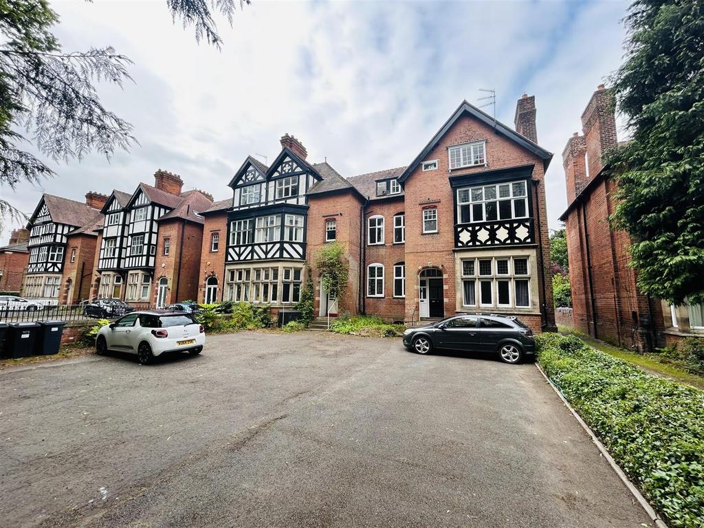 Flat 1, 229 Tettenhall Road... 1 bed apartment - £575 pcm (£133 pw)