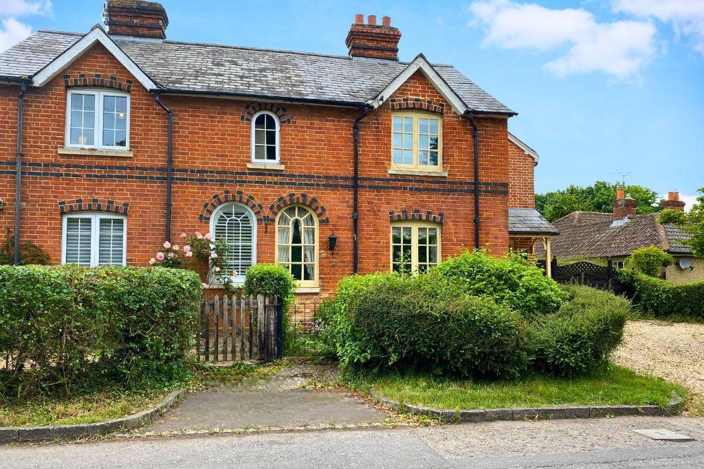 Old Basing, Basingstoke RG24 4 bed semi-detached house - £675,000