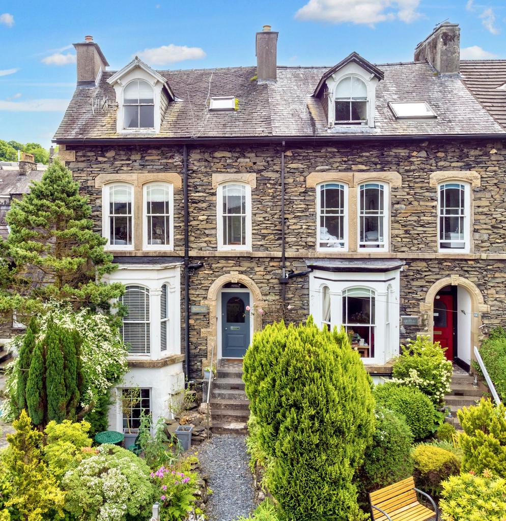 Ashleigh House, 11 College Road... 6 bed end of terrace house - £650,000
