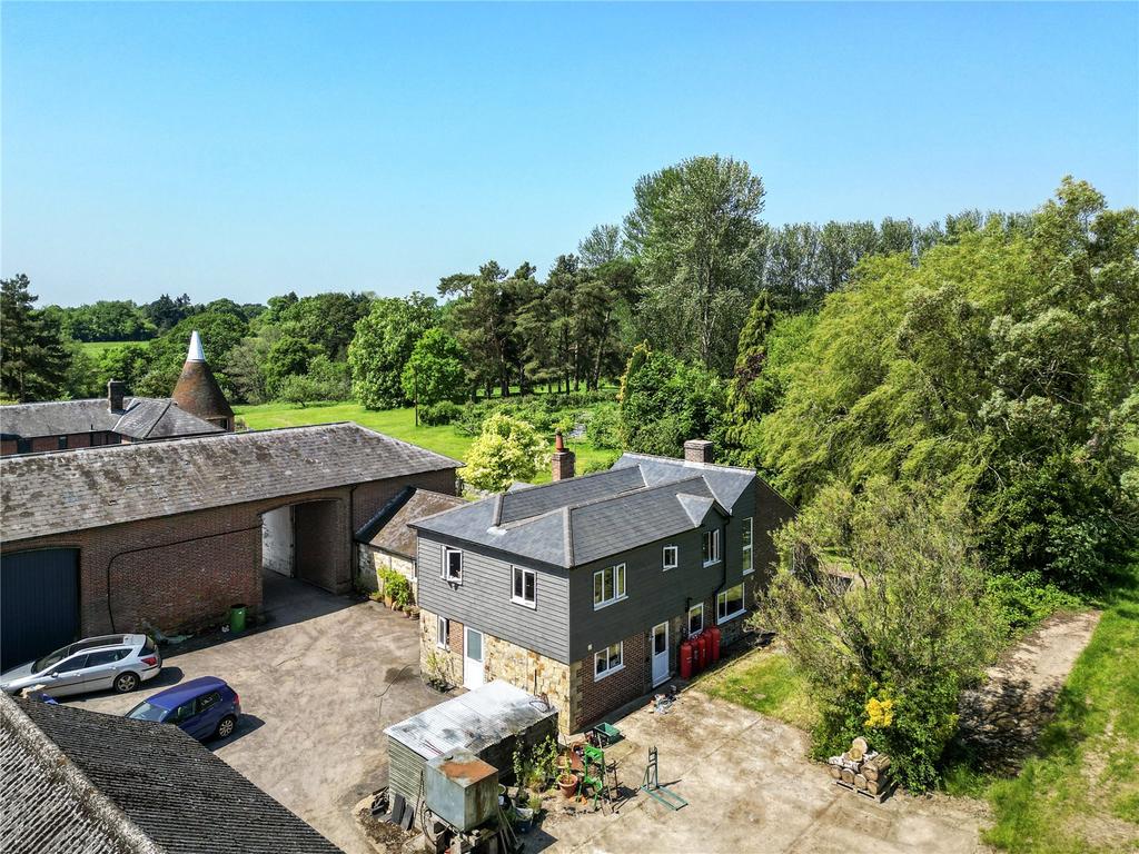 Lephams Bridge Buxted Uckfield 5 Bed Detached House For Sale £