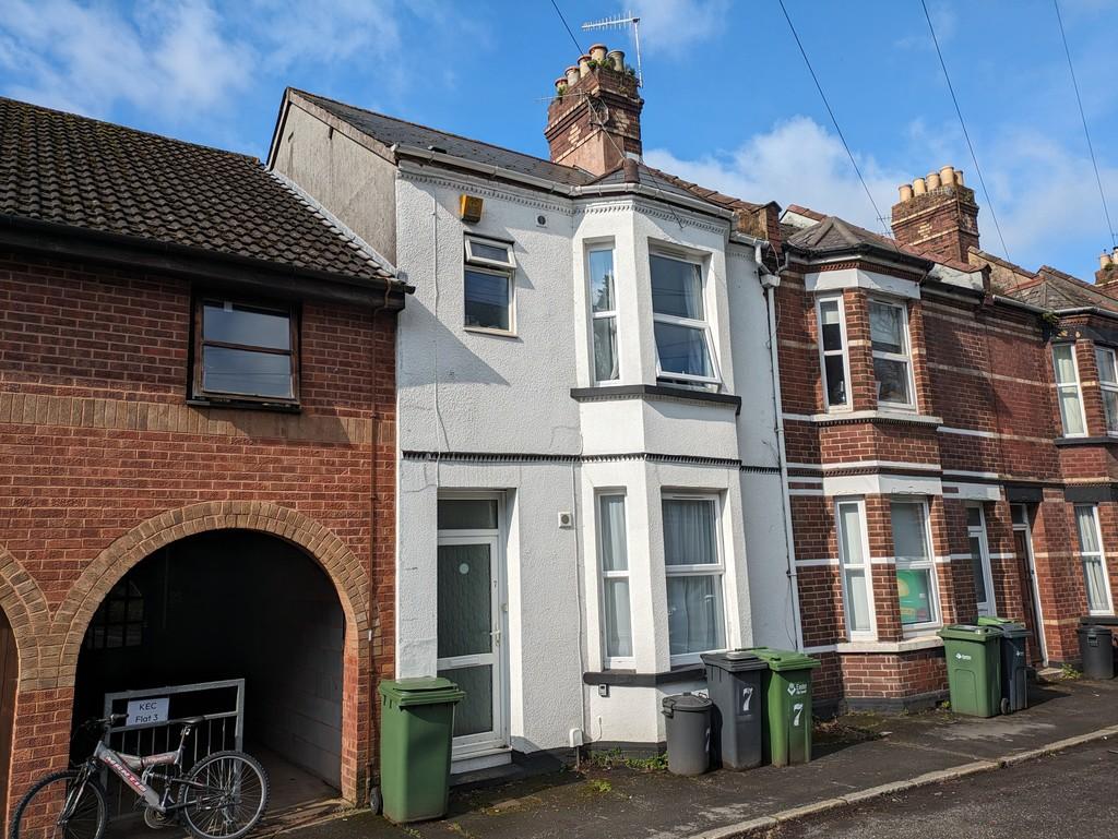 King Edward Street, Exeter 4 bed townhouse - £2,080 pcm (£480 pw)