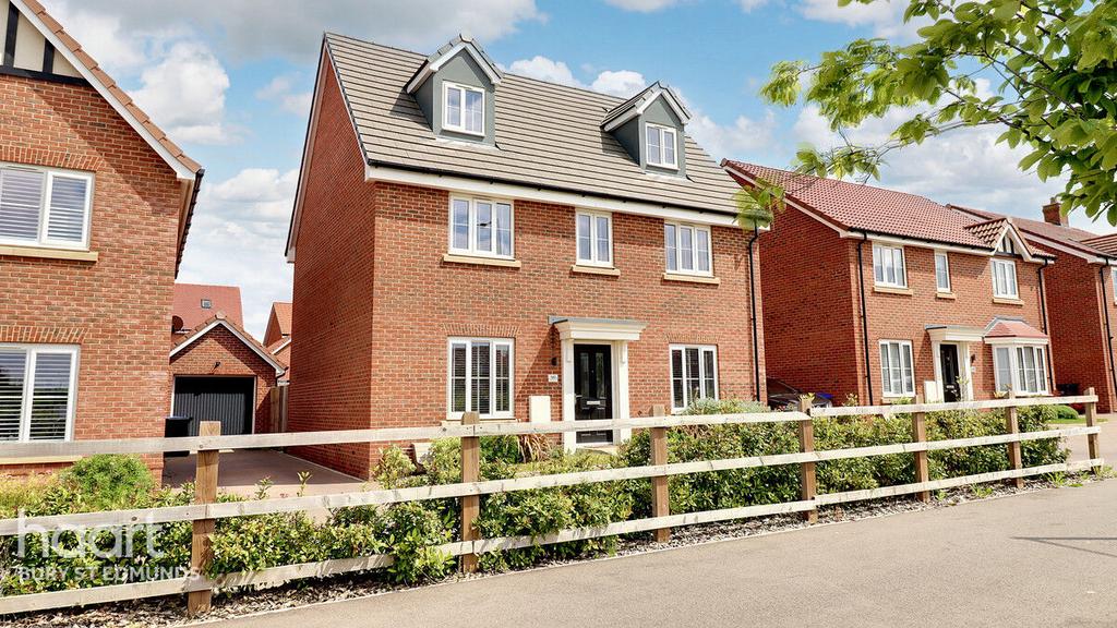 Saltsman Road, Bury St Edmunds 5 bed detached house for sale - £540,000