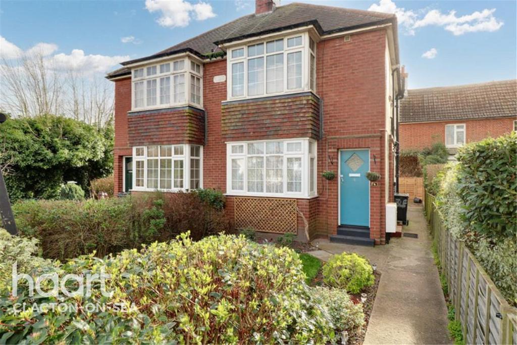 Branston Court 1 bed detached house - £750 pcm (£173 pw)