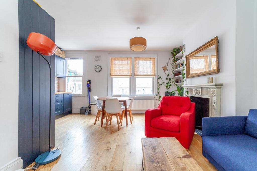 Fermoy Road, London, W9 2 bed terraced house - £2,660 pcm (£614 pw)